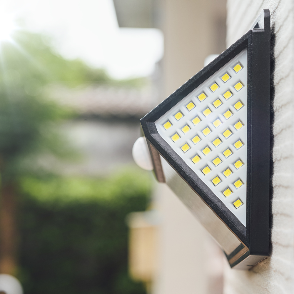 Blaupunkt EcoBright Single Solar Light 370 Lumens– Homemax